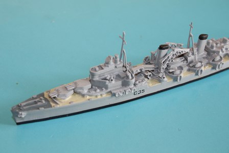 HMS Belfast Cruiser C35 1942 in1250 scale - CN Collectables