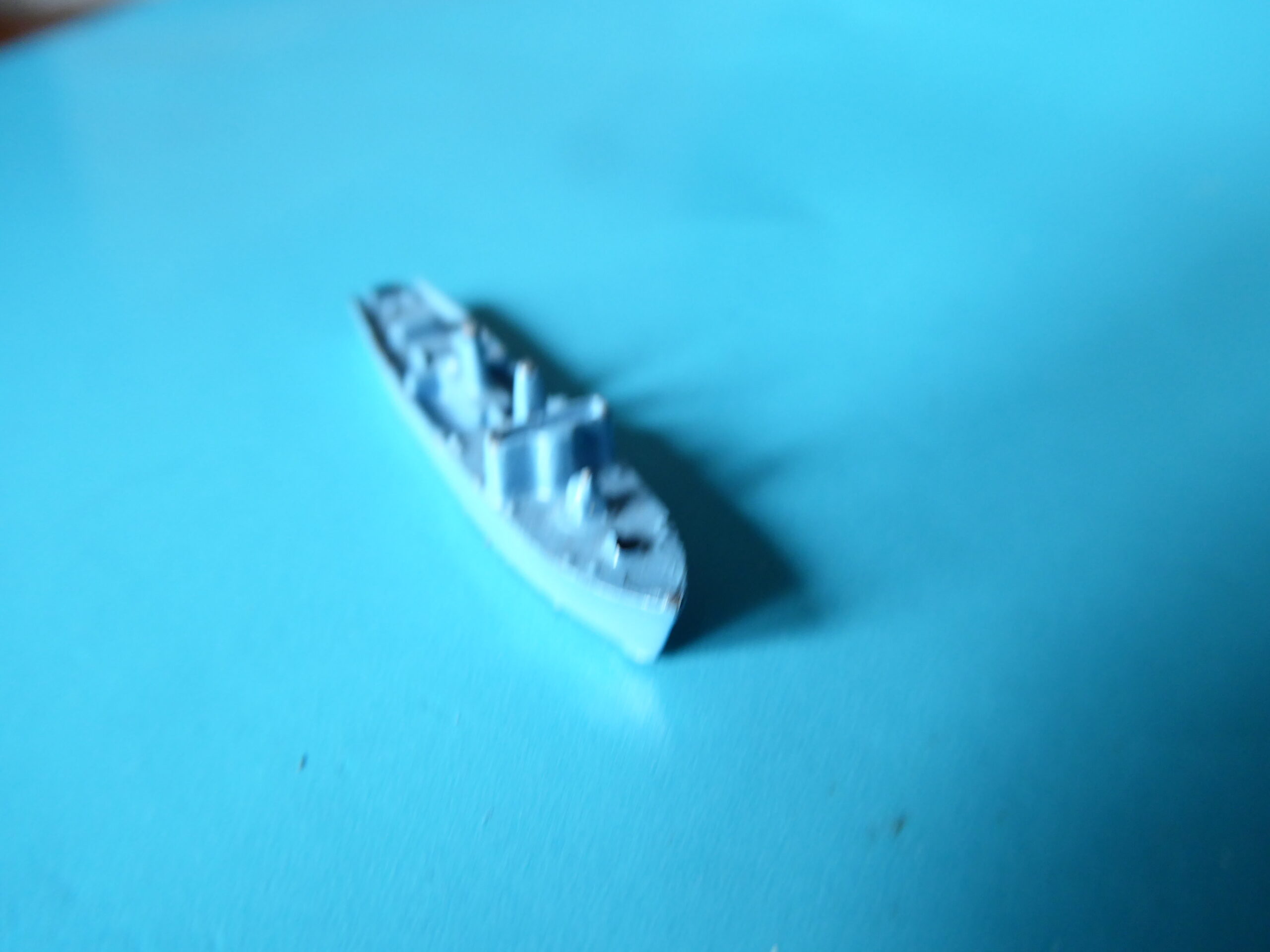 HMS Repton Ton Class Minesweeper, Triang Minic Ships 1st series blue ...